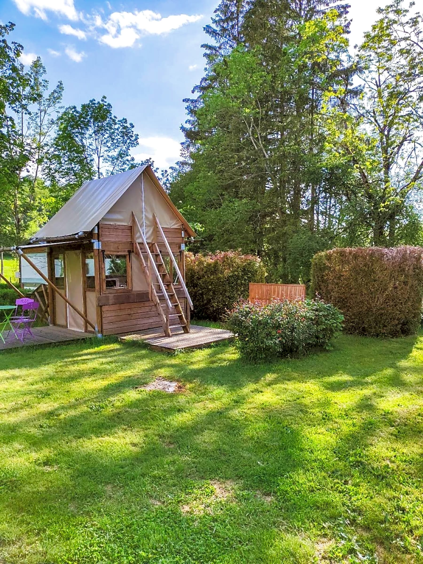 Camping la Vallée, La Tour-d'Auvergne, Puy-de-Dôme - Updated 2026 ...