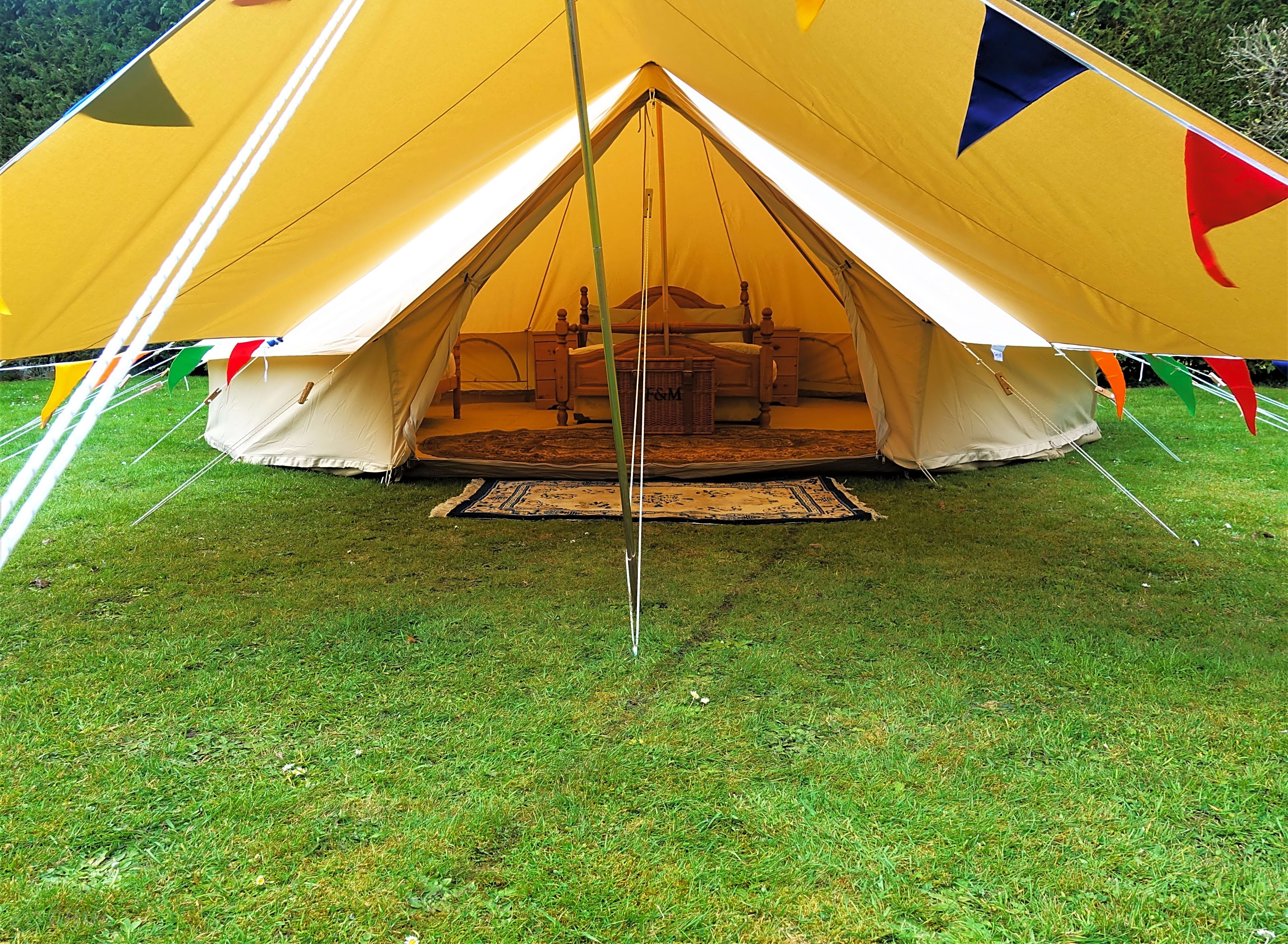 Fancy Camping, Southampton, Hampshire | Pitchup.com