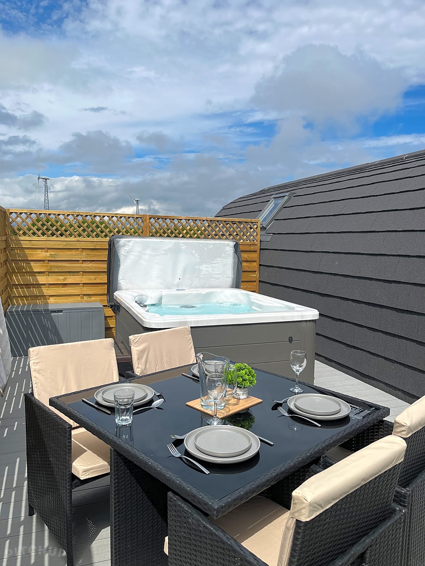 Glamping at Graffitoe Farm, Filey, North Yorkshire - Updated 2026 ...