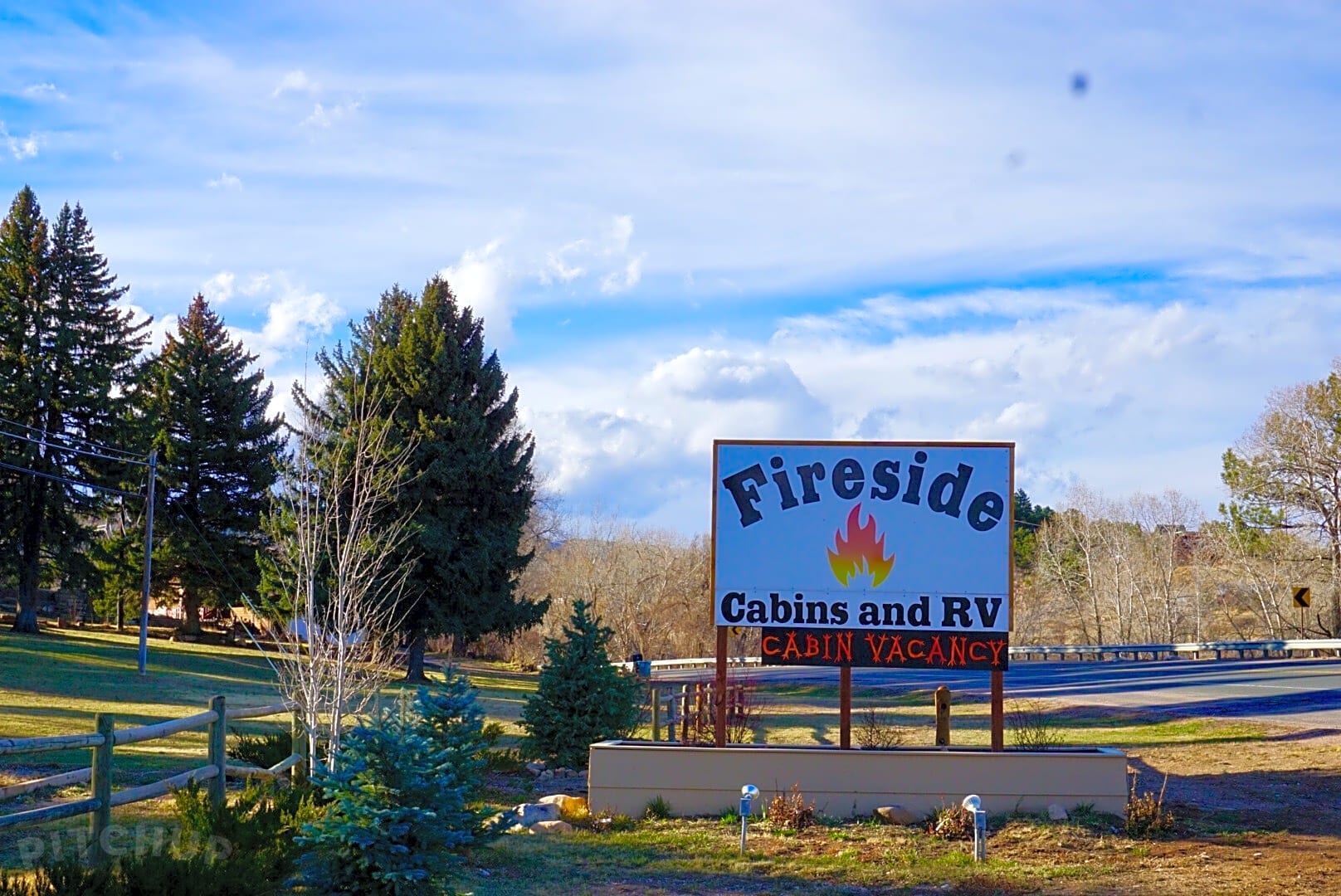 Fireside RV Park and Cabins, Loveland, Colorado | Pitchup.com