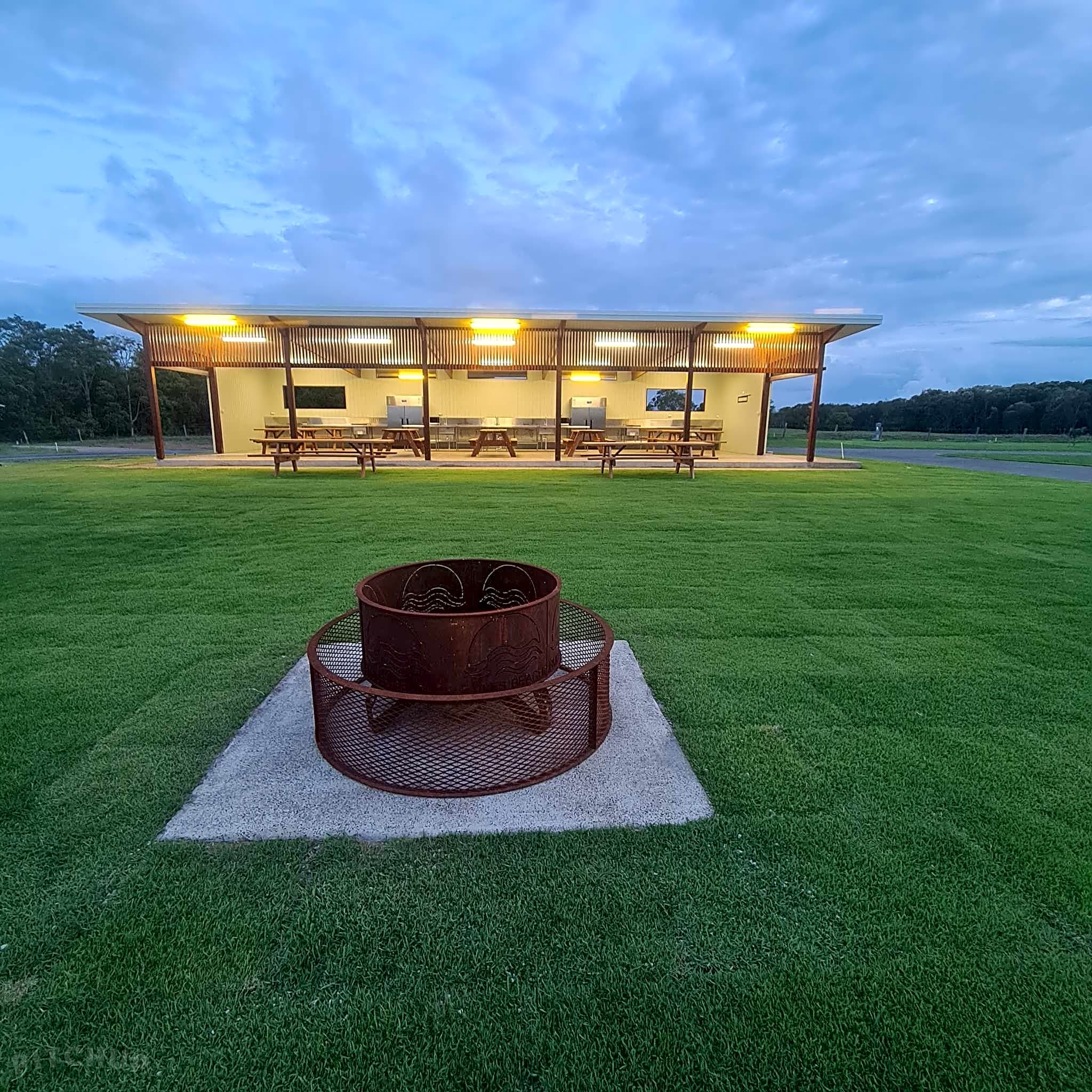 BIG4 Rules Beach Holiday Park, Rules Beach, Wide Bay-Burnett - Updated ...