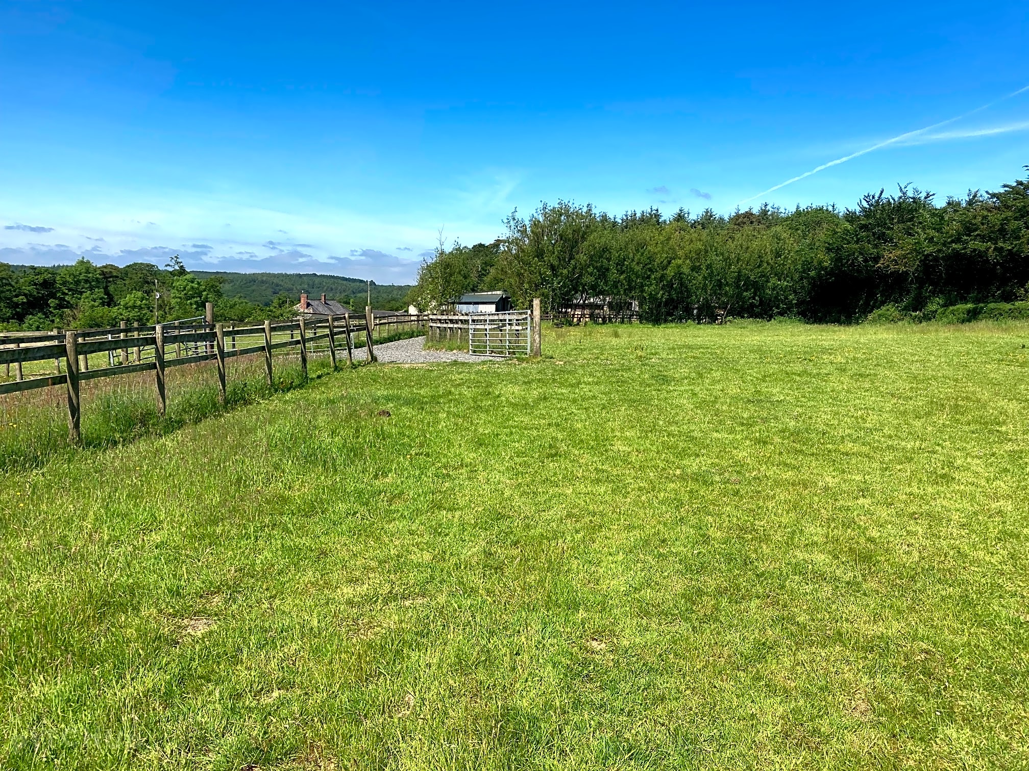 Dartmoor View, Sheepwash, Devon | Pitchup.com